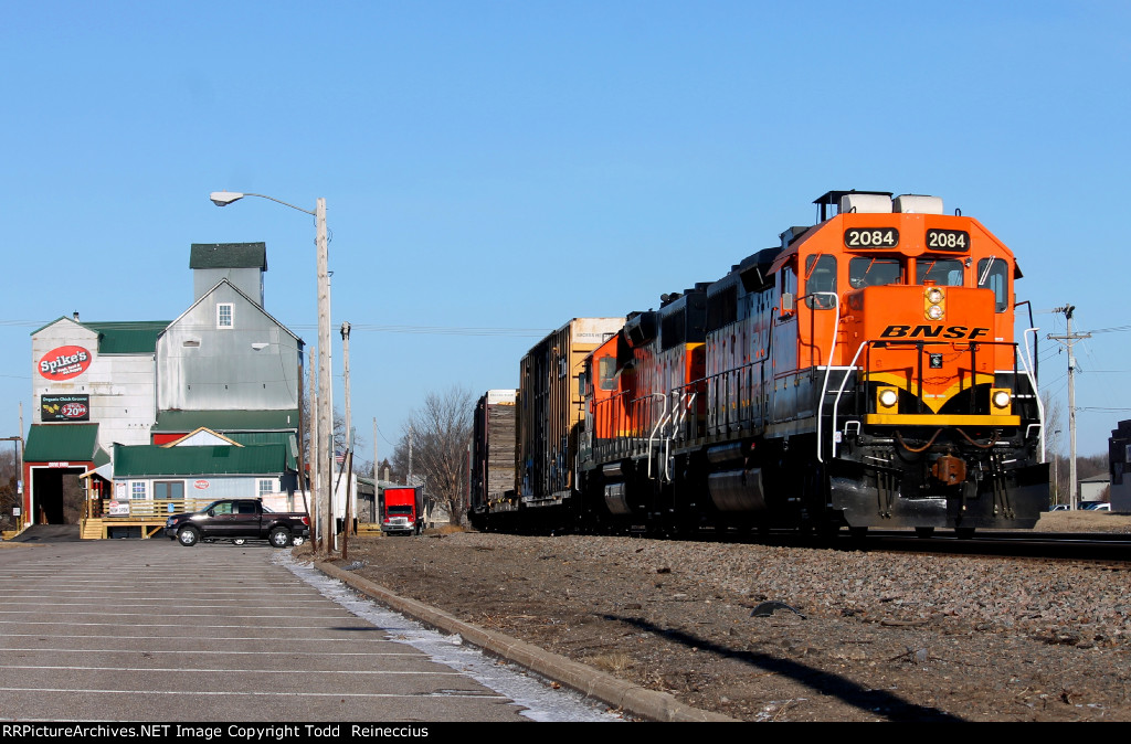 BNSF 2084